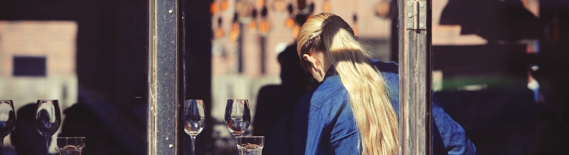 waiter-student | Student Employment Services